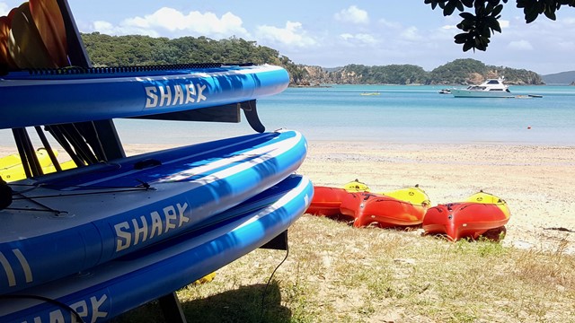 Otehei Bay Beach Kayaking – Bay of Islands Kayaking